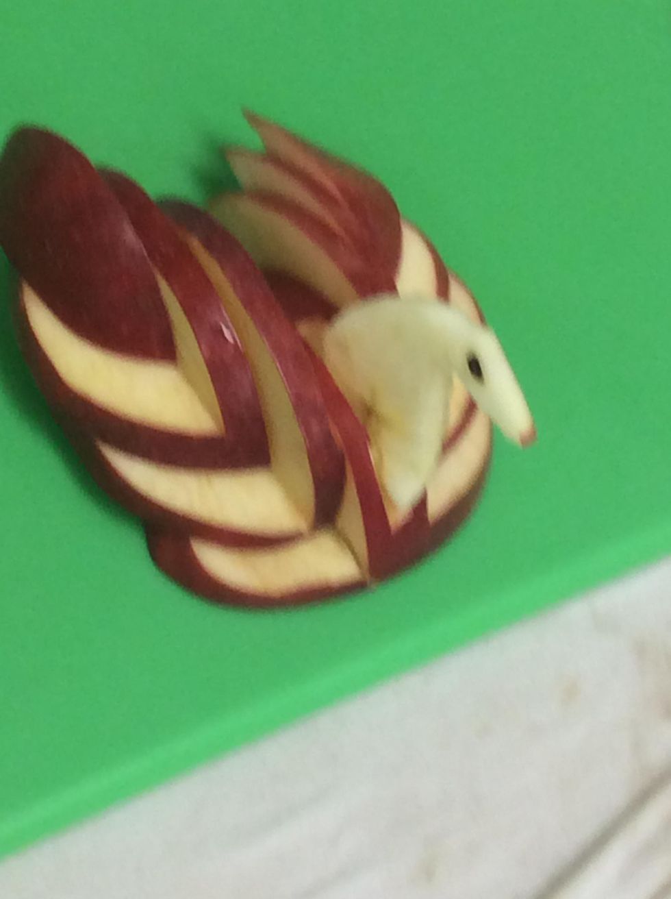 How to make an apple swan garnish - B+C Guides