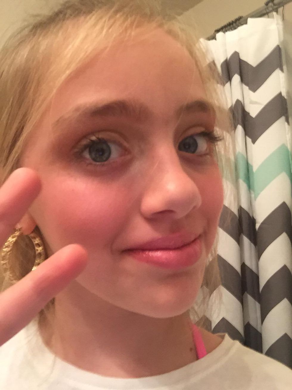 How to create a cute makeup look for church - B+C Guides