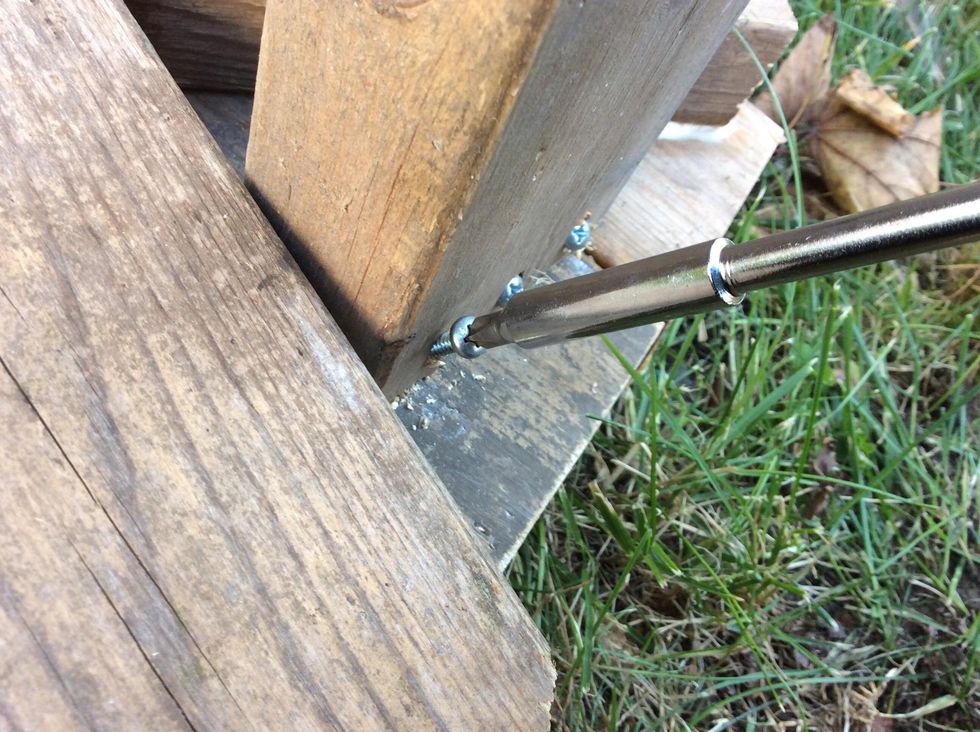 How to make a table - B+C Guides