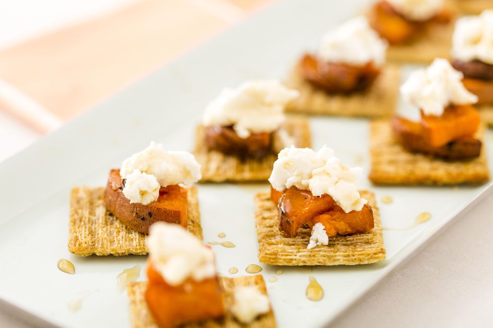 How to make an artisan sweet potato triscuit cracker bite - B+C Guides