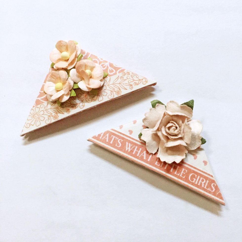 How to make book corners - B+C Guides