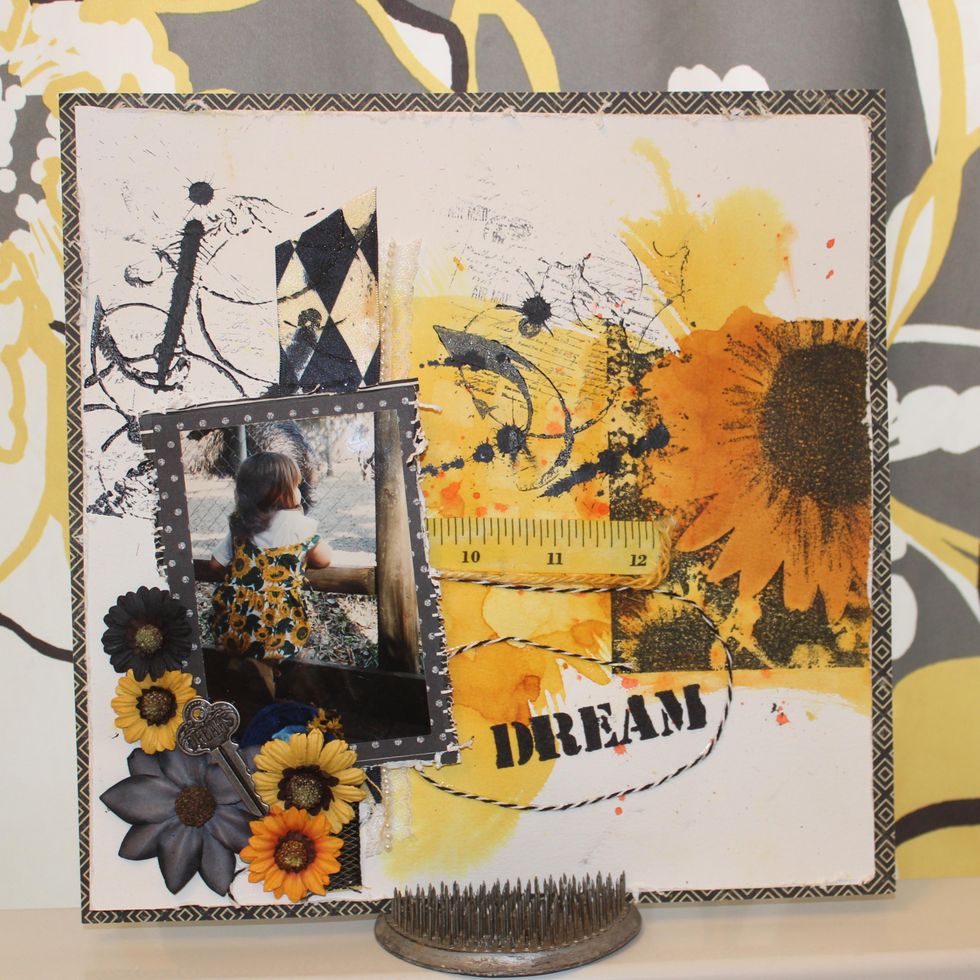 How to create this sunflower layout by roxanne - B+C Guides