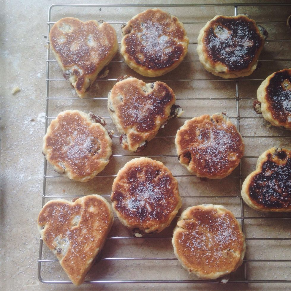 How to make welsh cakes - B+C Guides