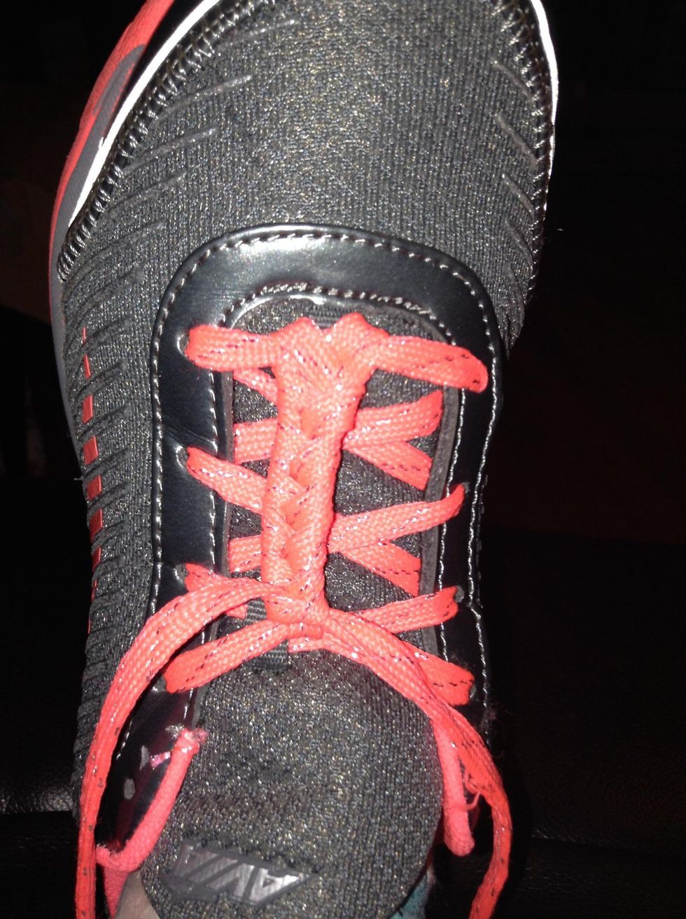 How to braid your shoelaces - B+C Guides