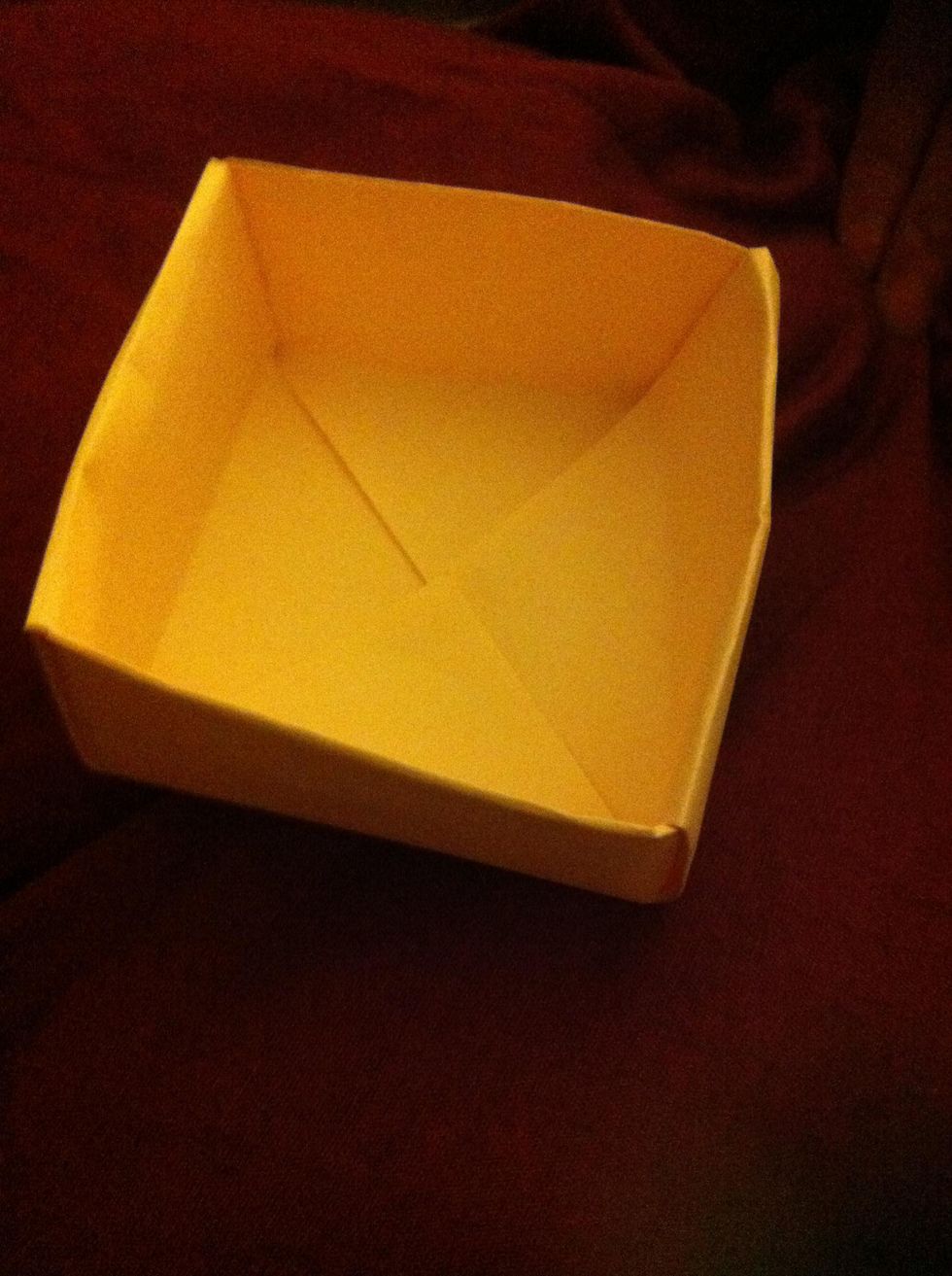 How to make a paper box - B+C Guides