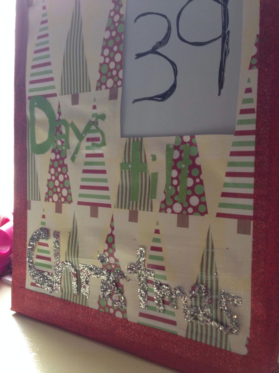 How to create a christmas countdown board 🎄 - B+C Guides