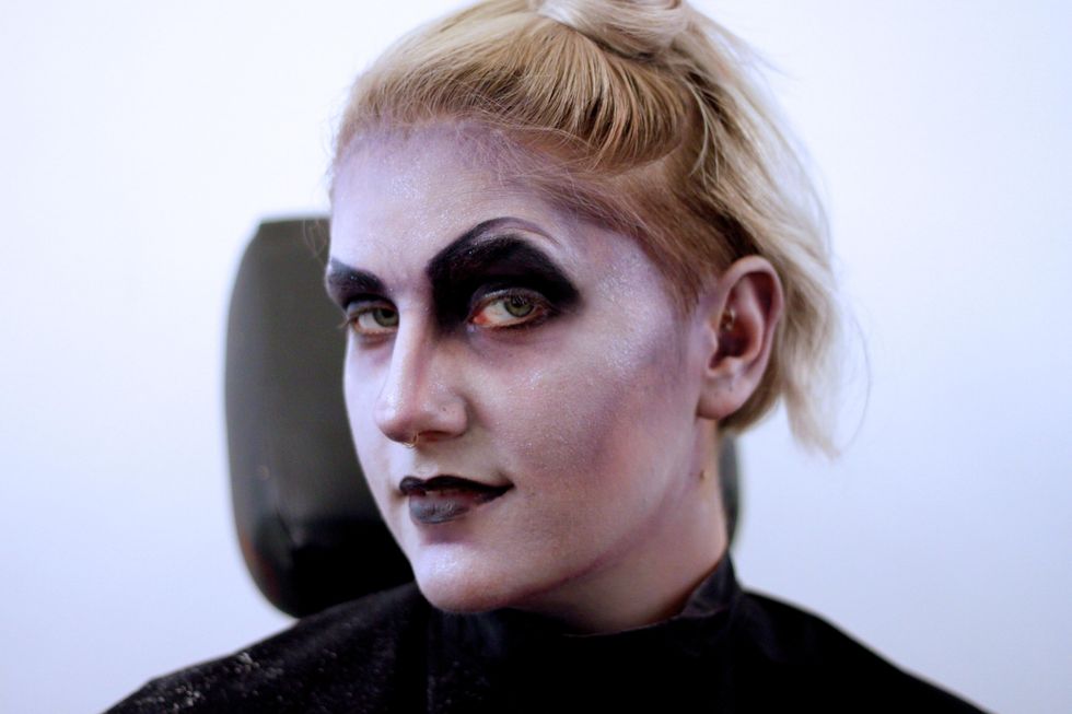 How to do stylized vampire makeup - B+C Guides