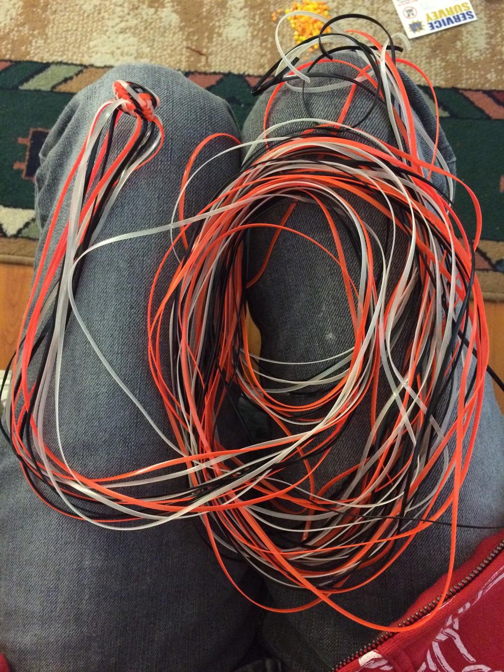 How to make a big lanyard - B+C Guides