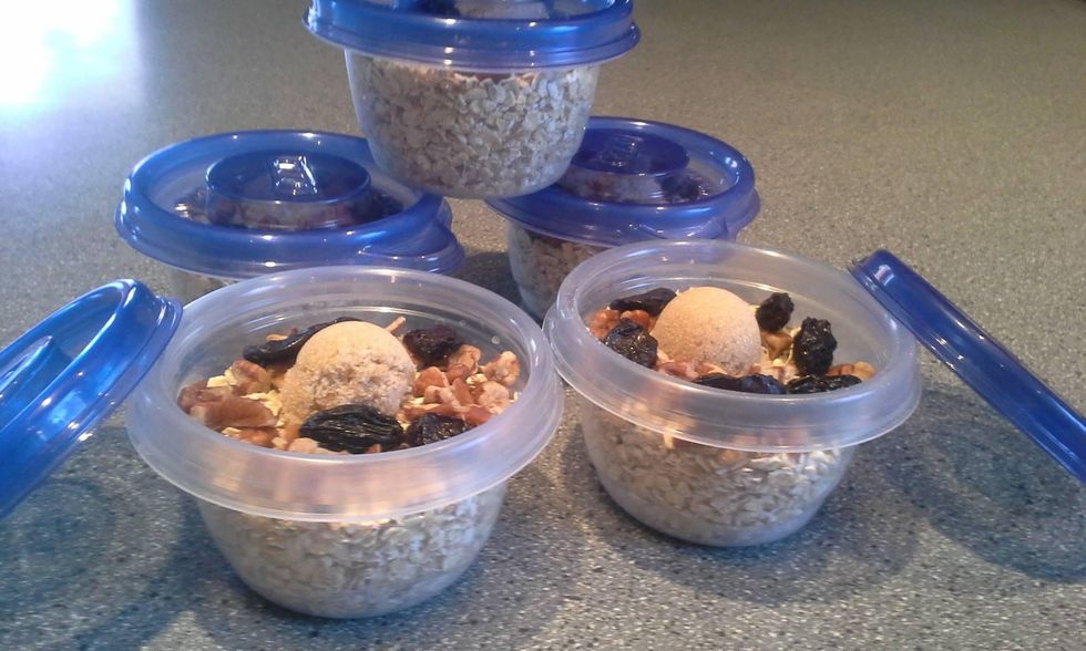 How to make oatmeal to go - B+C Guides