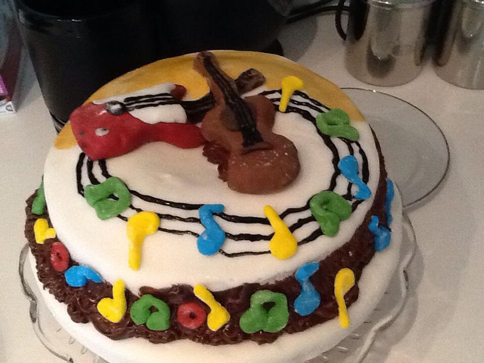 How to make a musical cake - B+C Guides