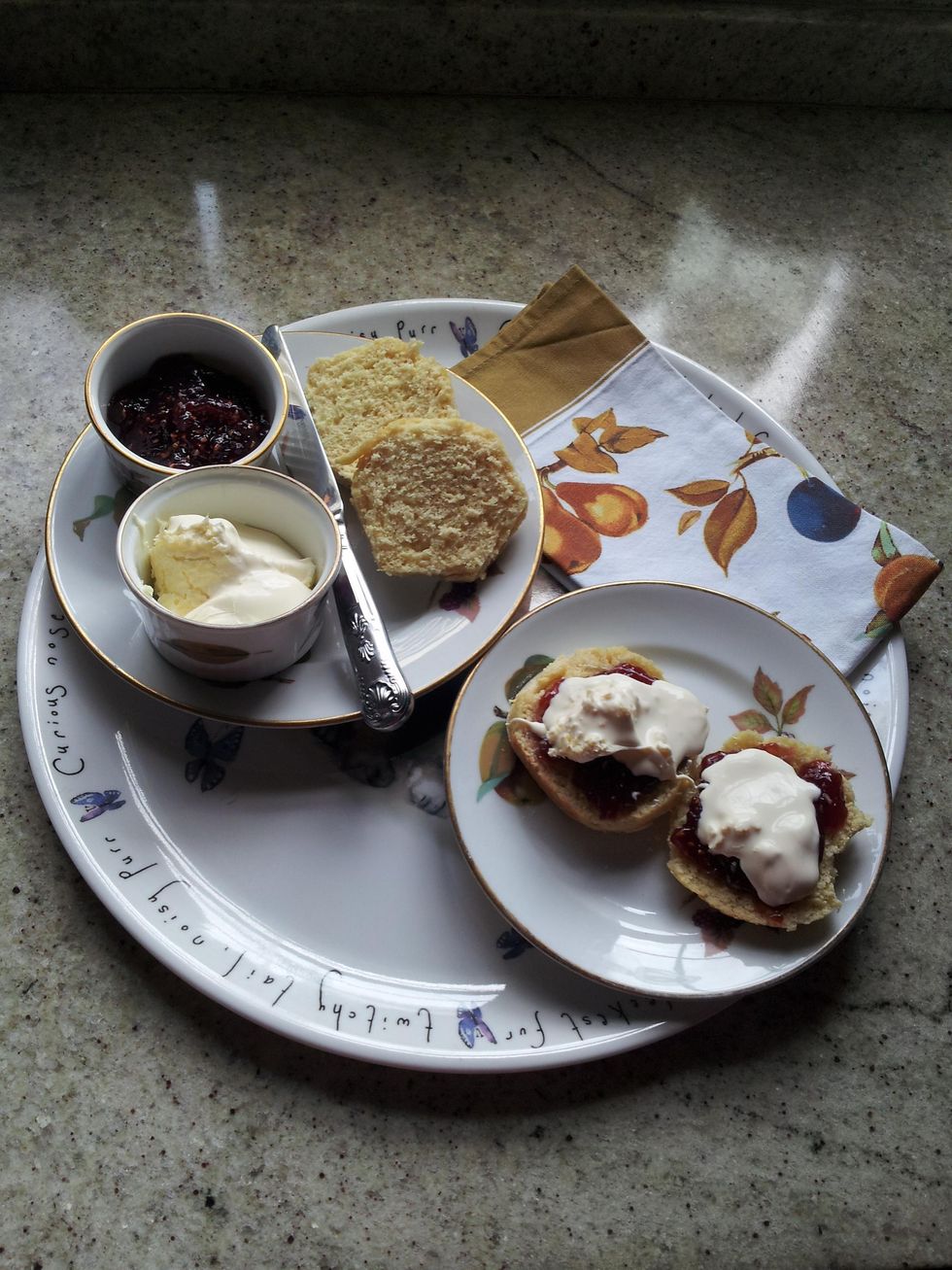 How to make rich scones - B+C Guides