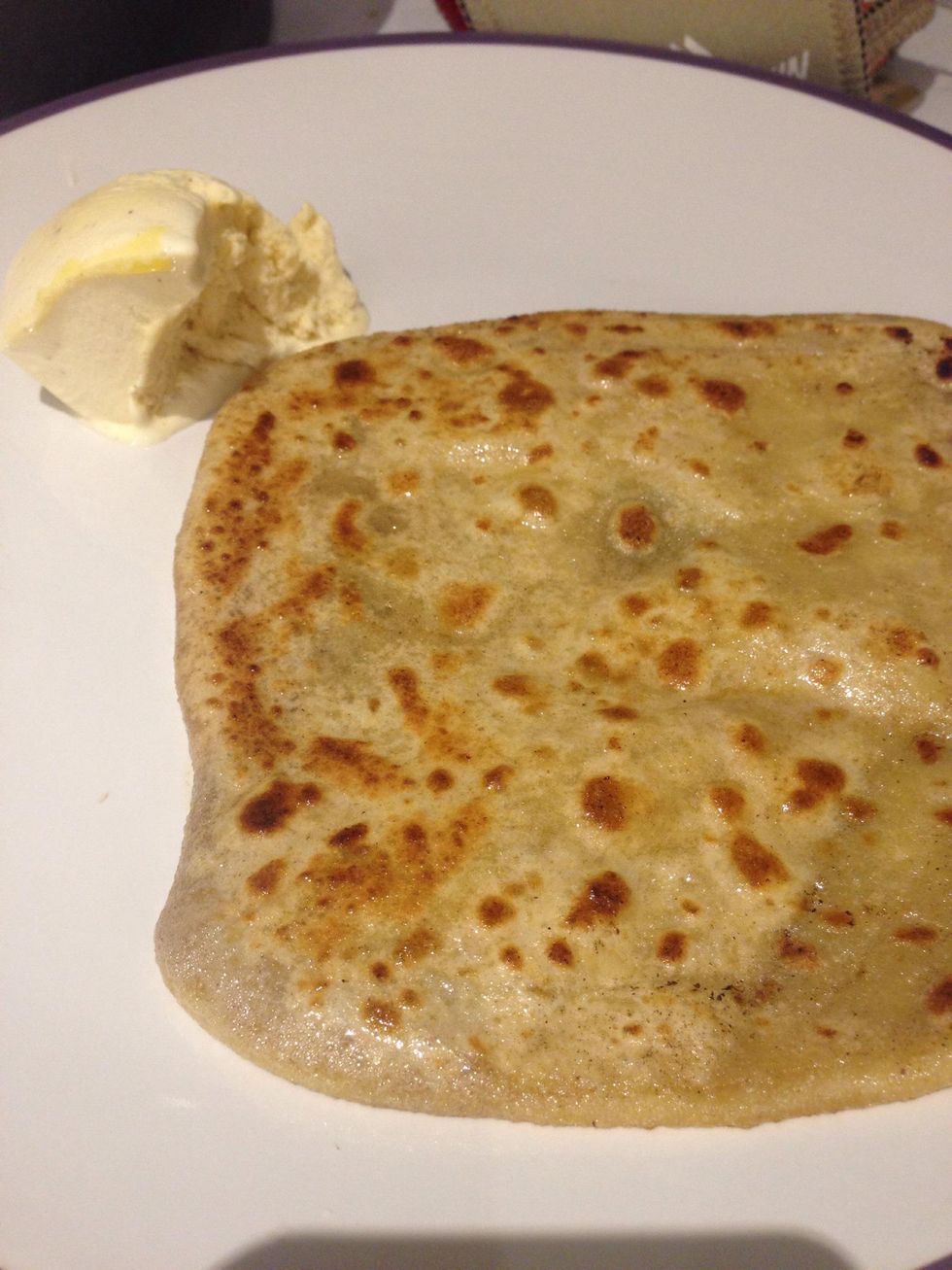 How to make sugar and cinnamon paratha - B+C Guides