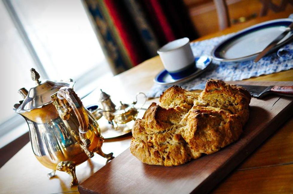 How to make breakfast tea infused soda bread - B+C Guides