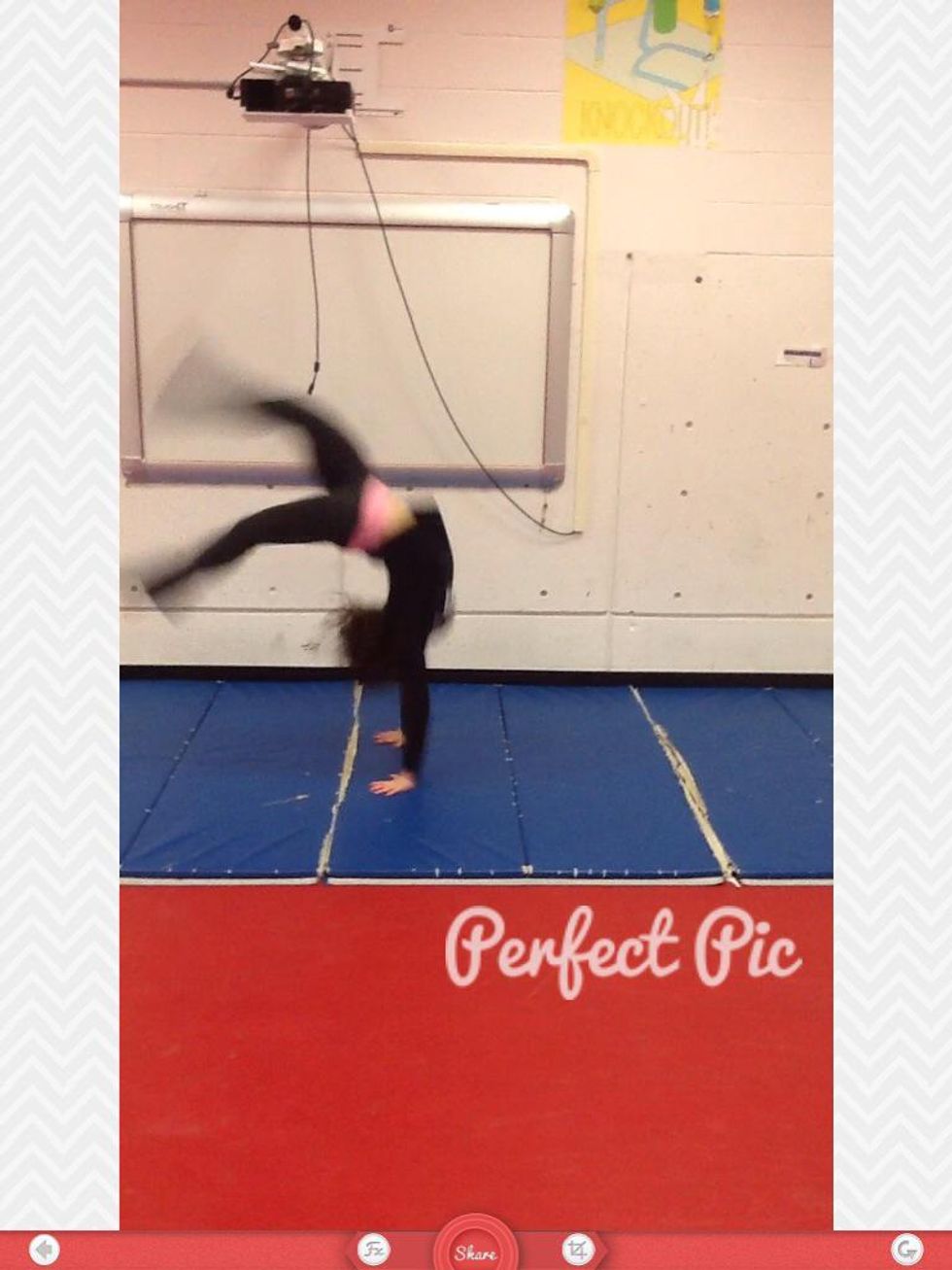 How to do a backhand spring - B+C Guides