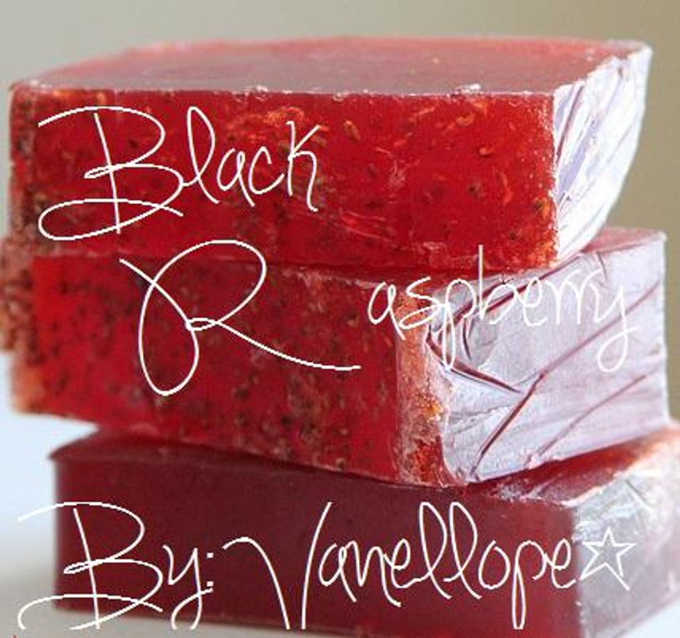 How to make black raspberry soap - B+C Guides