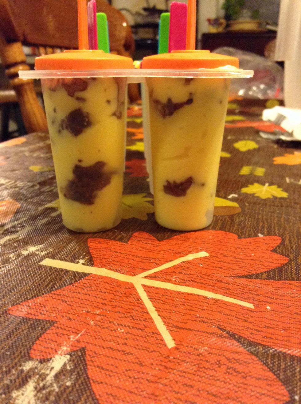 How to make chocolate pudding pops - B+C Guides