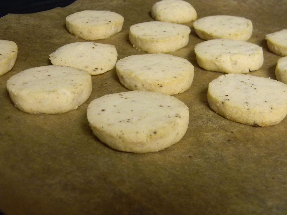 How to make classic heidesand (german shortbread cookies) - B+C Guides