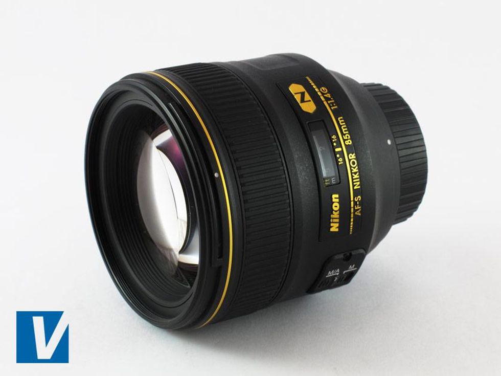 How to spot a fake nikon camera lens - B+C Guides