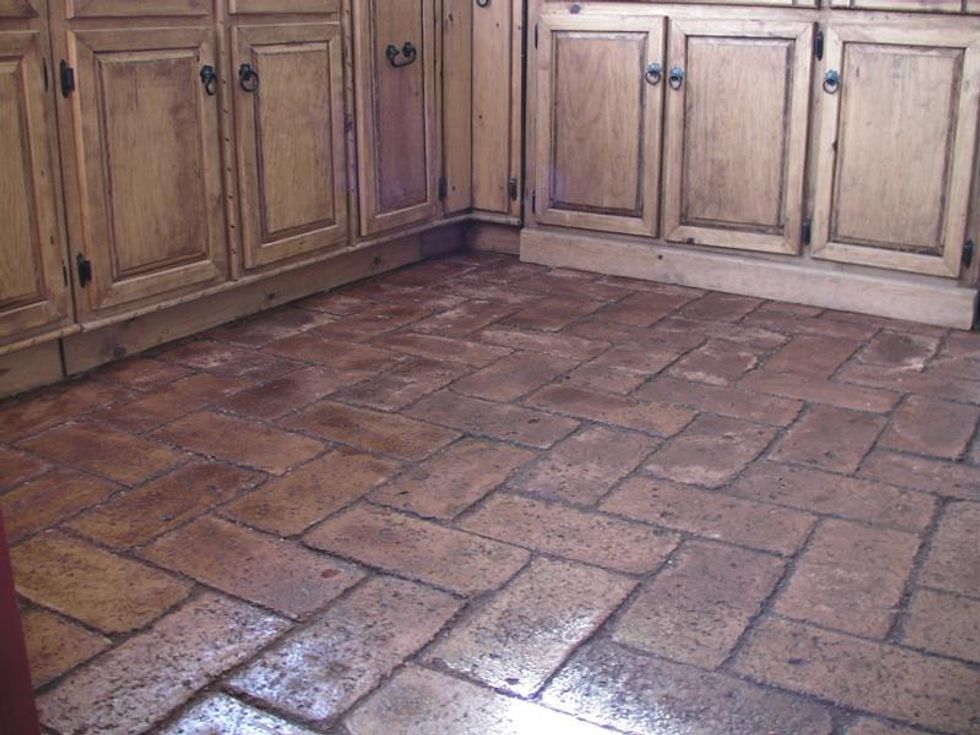 How to lay a ceb floor - B+C Guides