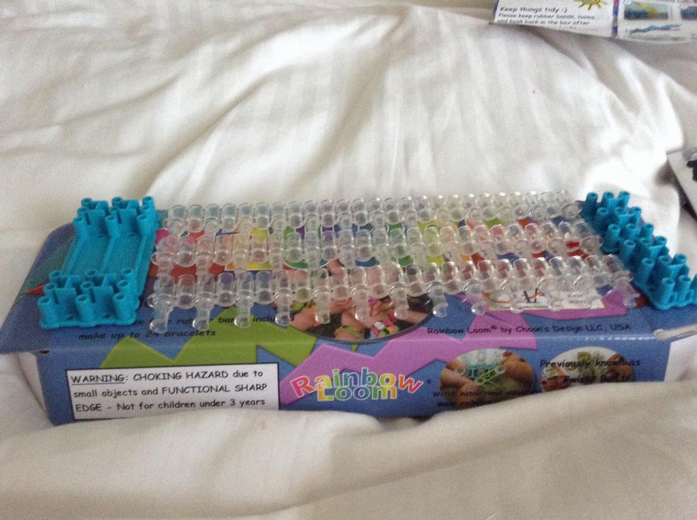 How to remove loom base ~rainbowloom - B+C Guides