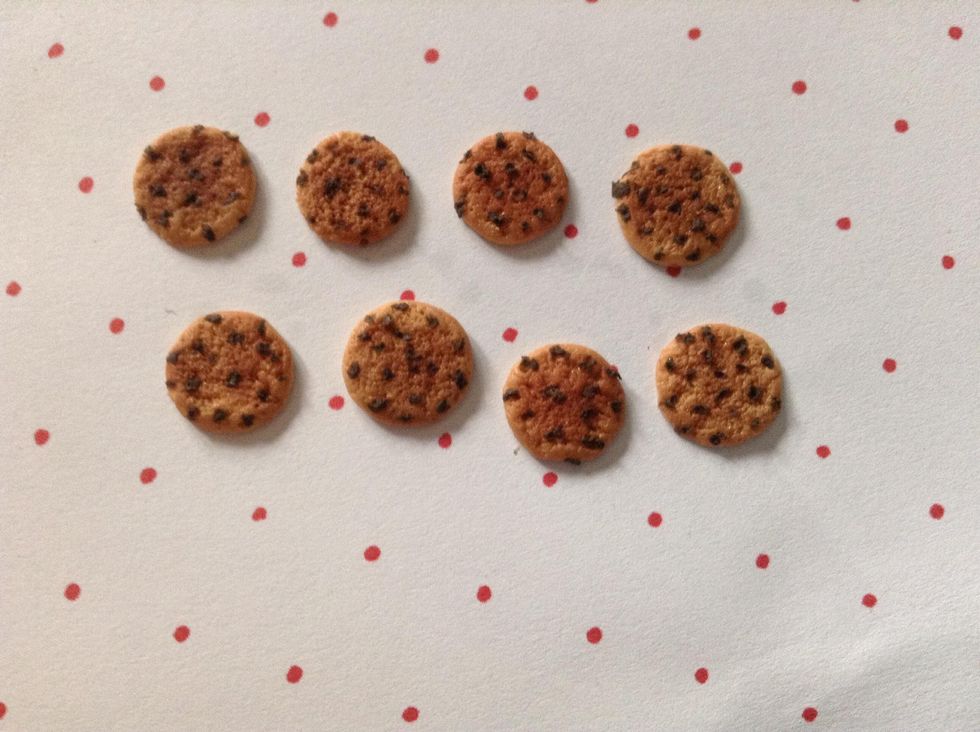 How to make a (non-edible) miniature polymer clay cookie! - B+C Guides