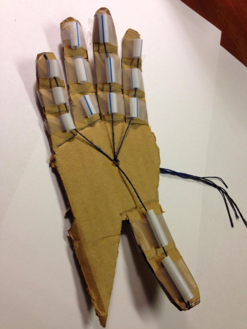 How to make a "robotic hand" - B+C Guides