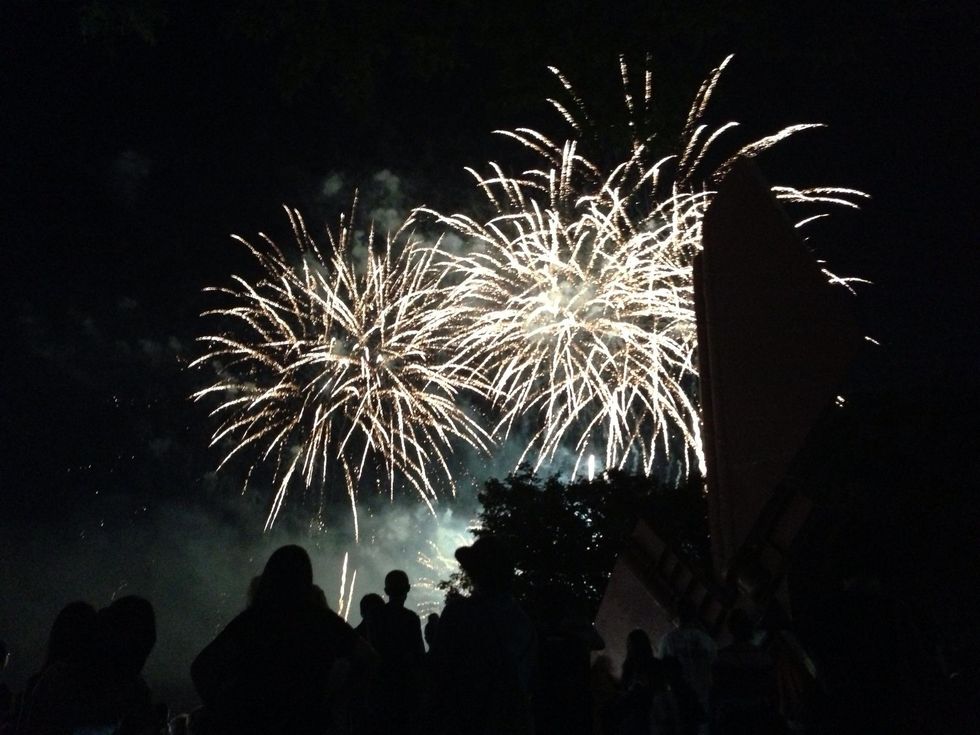 How to do a back bridge from standing up - B+C Guides