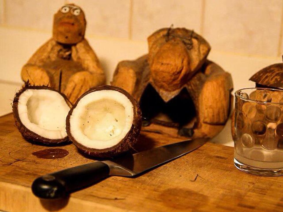 How to crack a coconut - B+C Guides