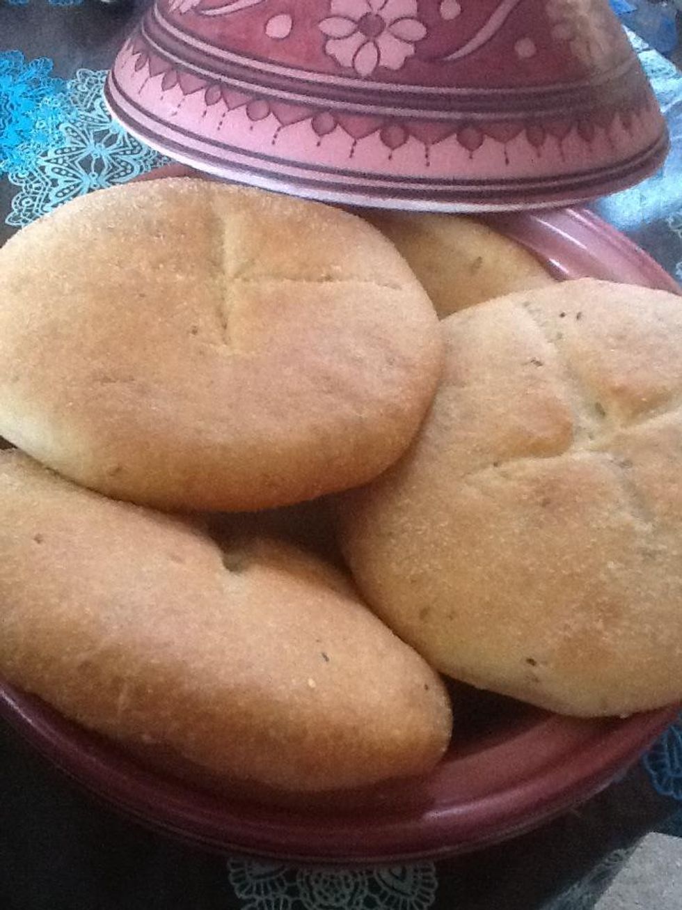 How to make tunisian bread - B+C Guides