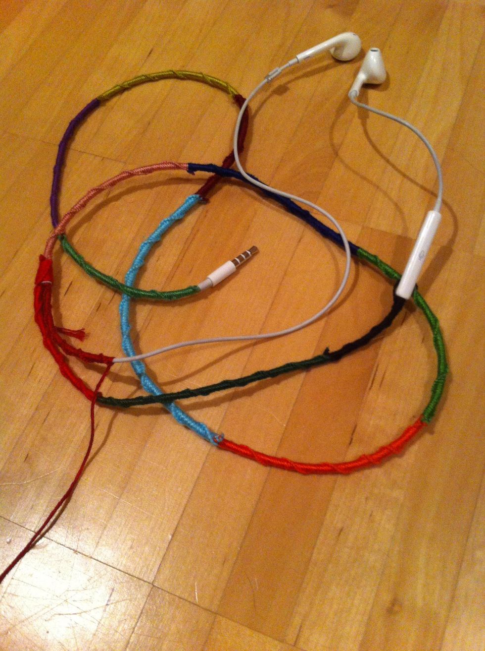 How to style up your earpods - B+C Guides