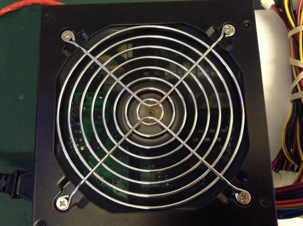 How to switch on a computer psu outside the case - B+C Guides