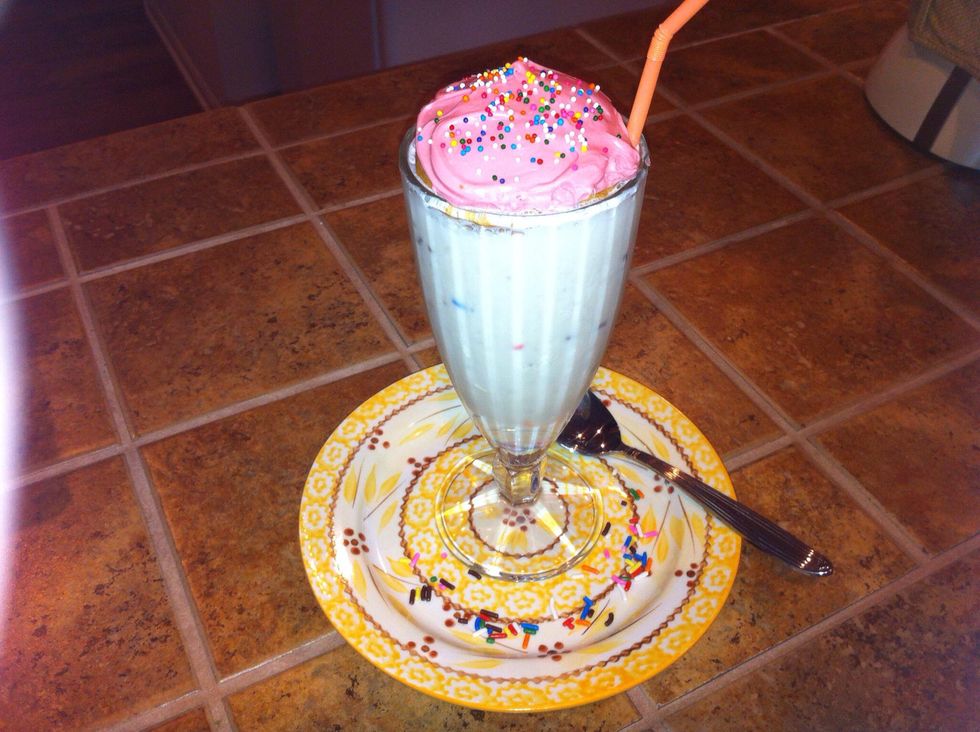 How to make a cupcake shake - B+C Guides