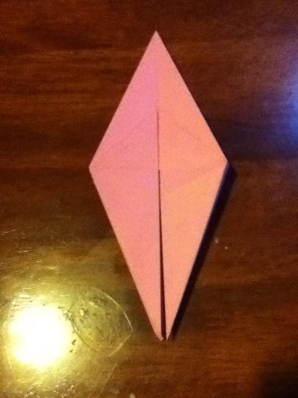 How to make an origami frog base - B+C Guides