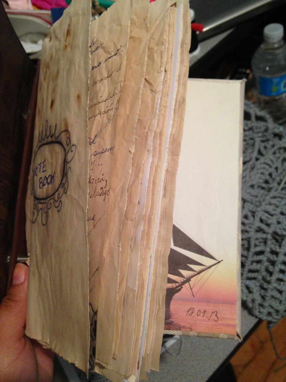 How to make paper look vintage - B+C Guides