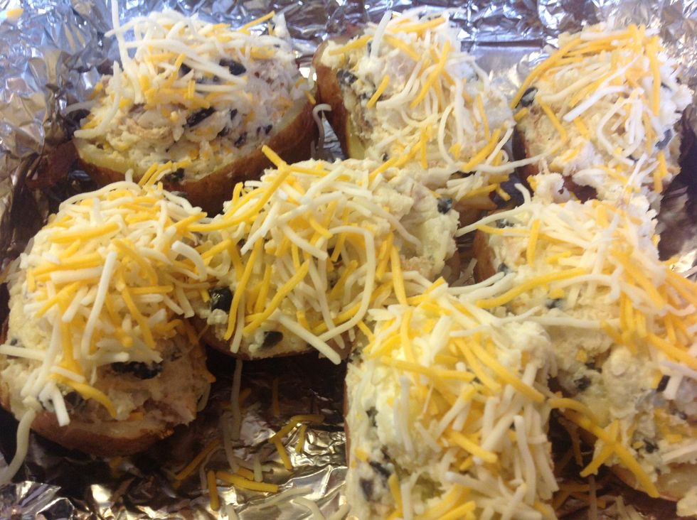 How to make twice baked "empty the fridge" potatoes - B+C Guides