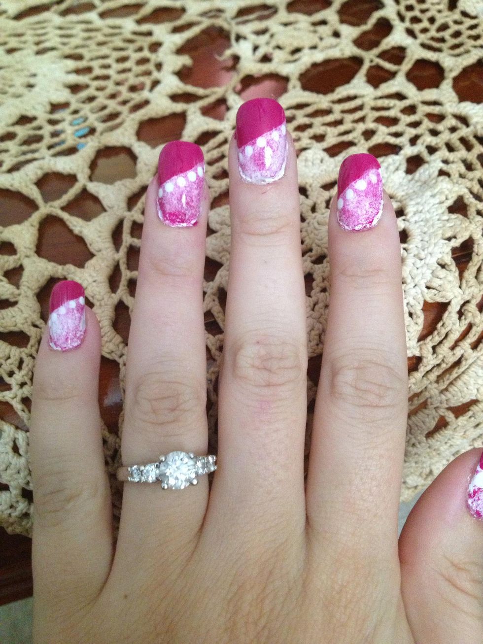 How to a fun french manicure - B+C Guides