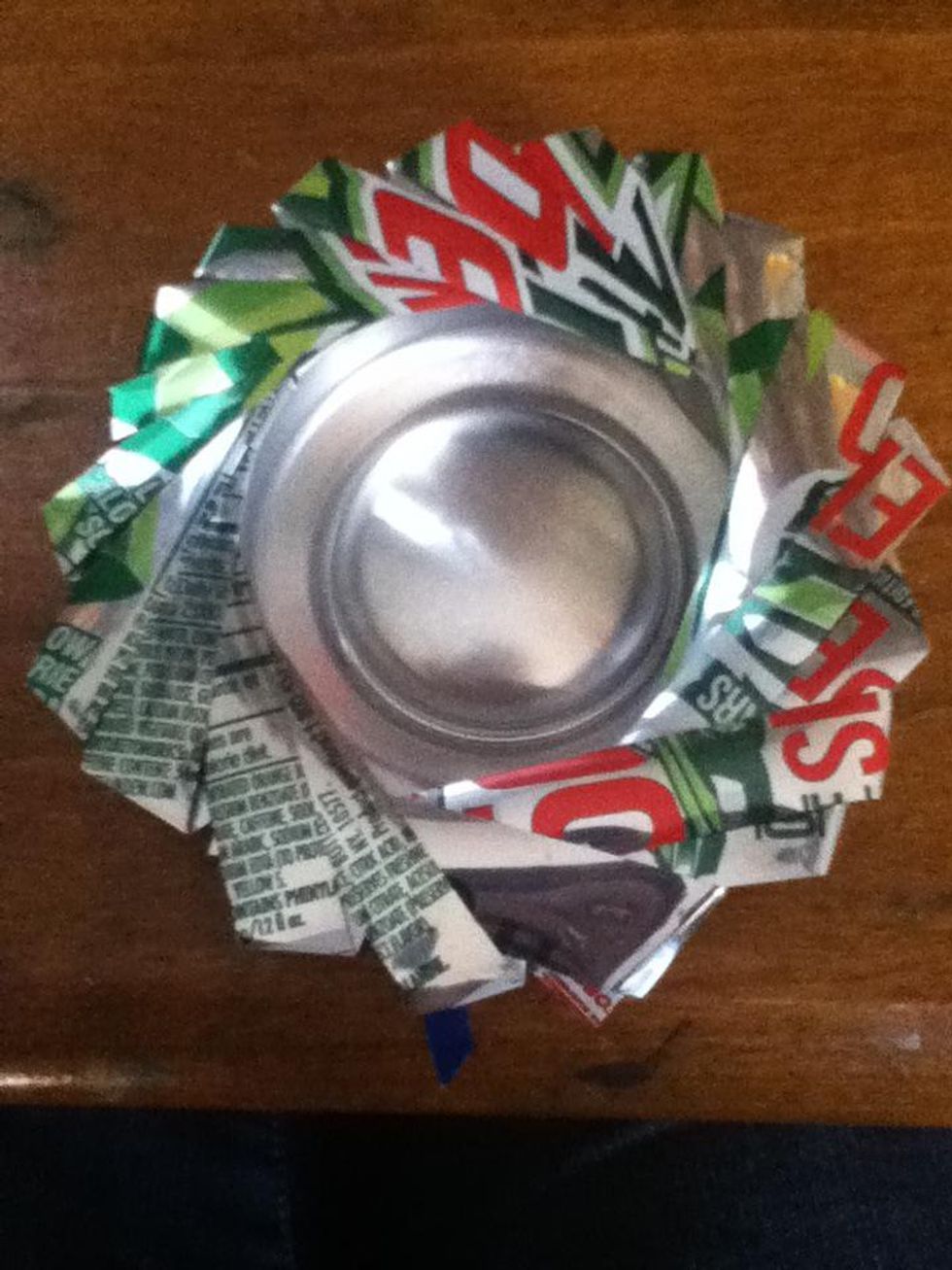 How to make origami out of a soda can - B+C Guides