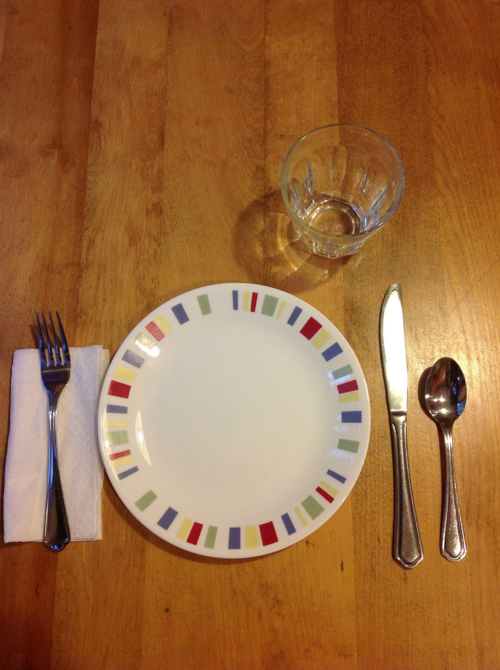 How to set the table - B+C Guides