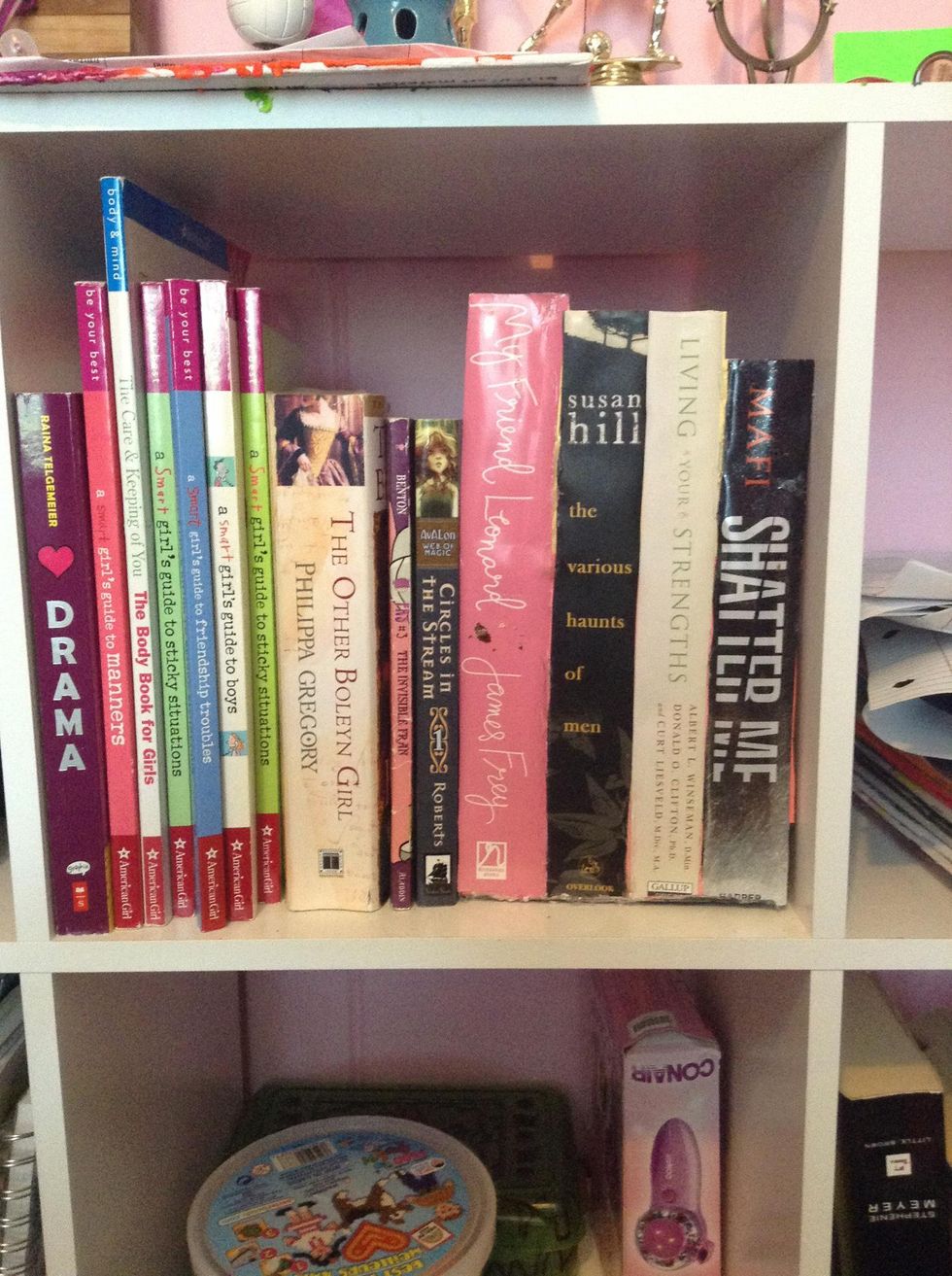 How to make a hidden book box - B+C Guides