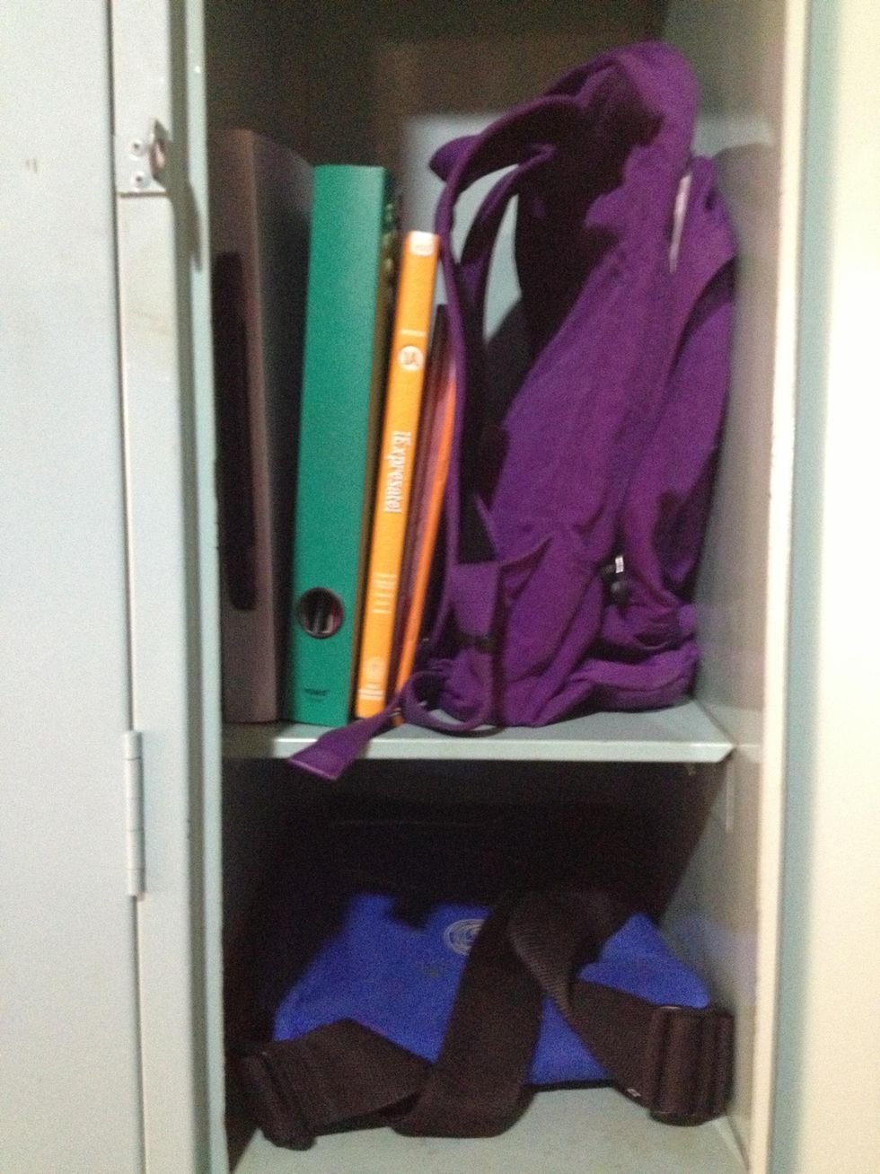 How to keep your locker clean - B+C Guides