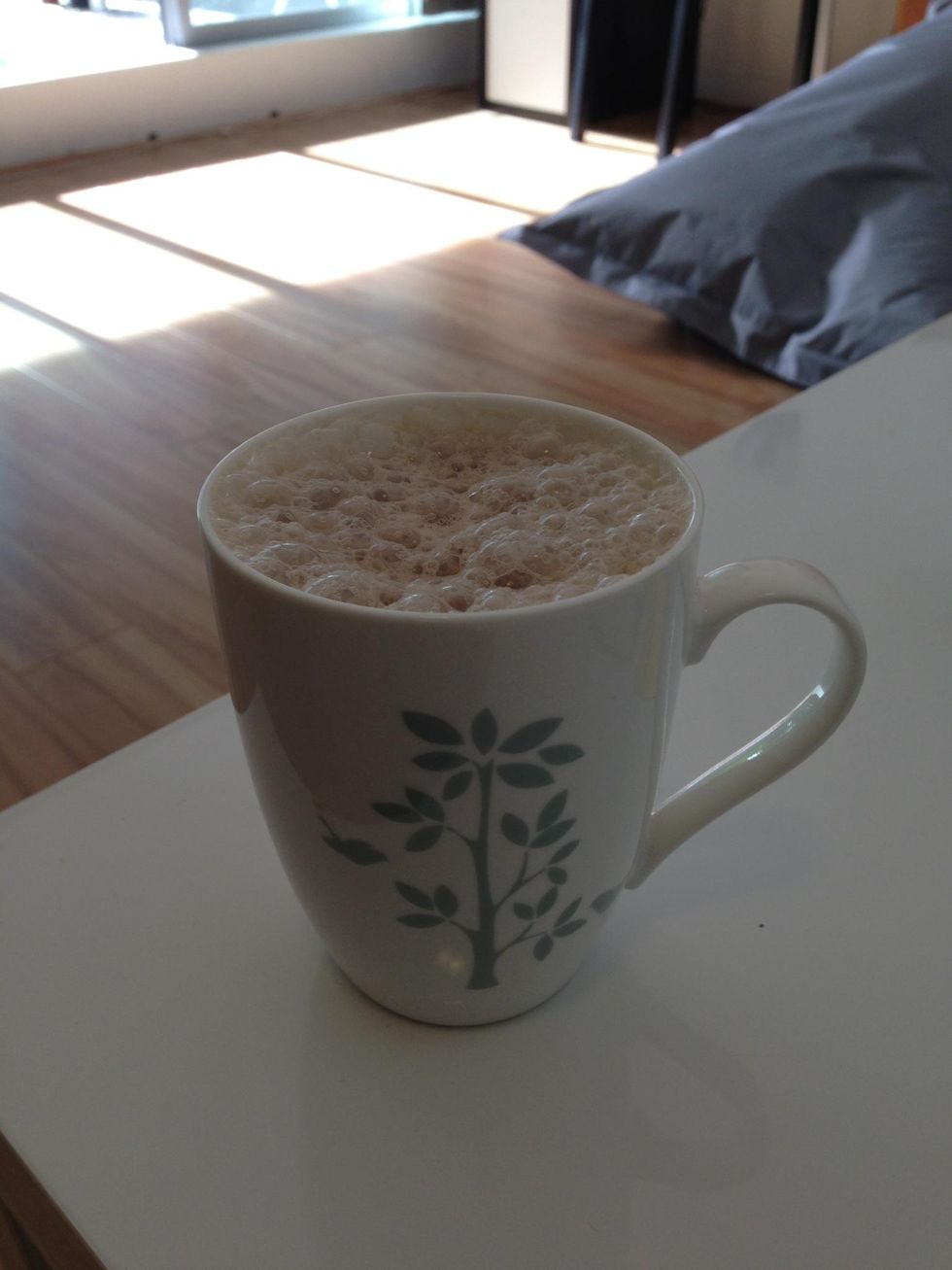 How to make teh tarik (pulled milk tea) - B+C Guides