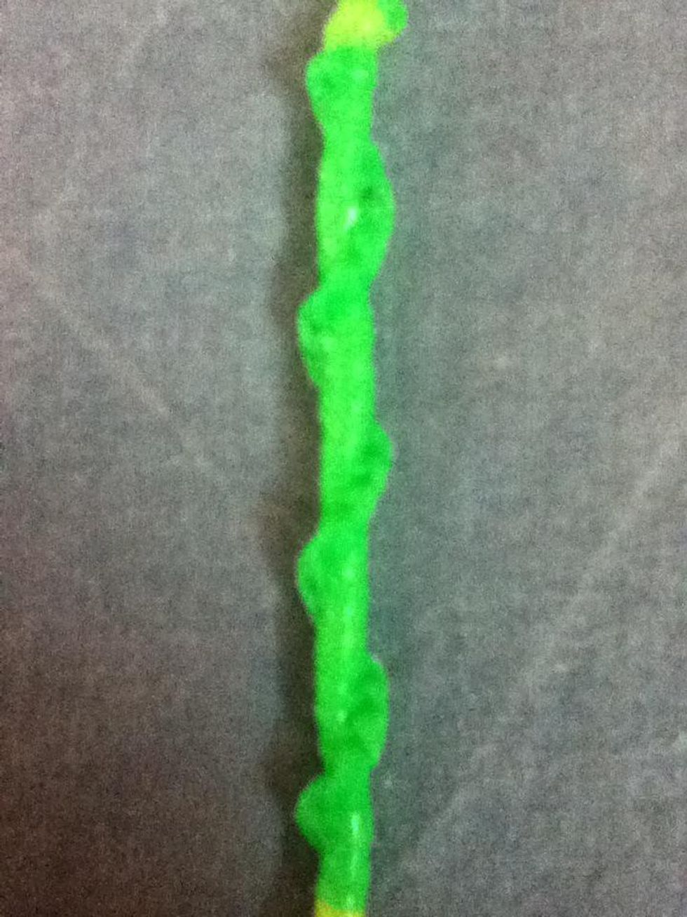 How to make a spiral knot with scooby strings - B+C Guides