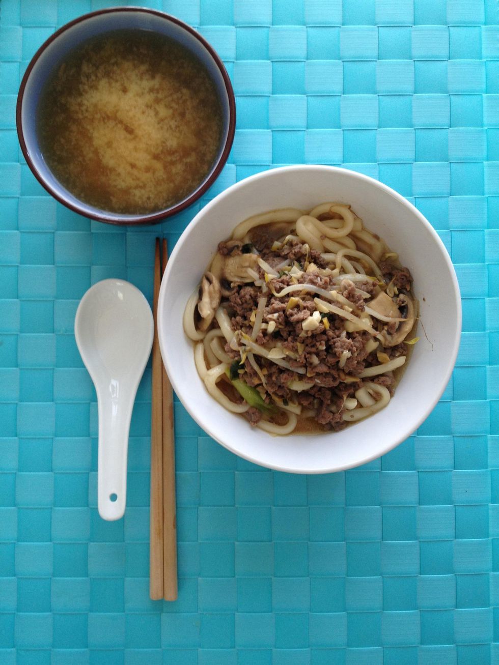 How to cook udong beef noodle - B+C Guides