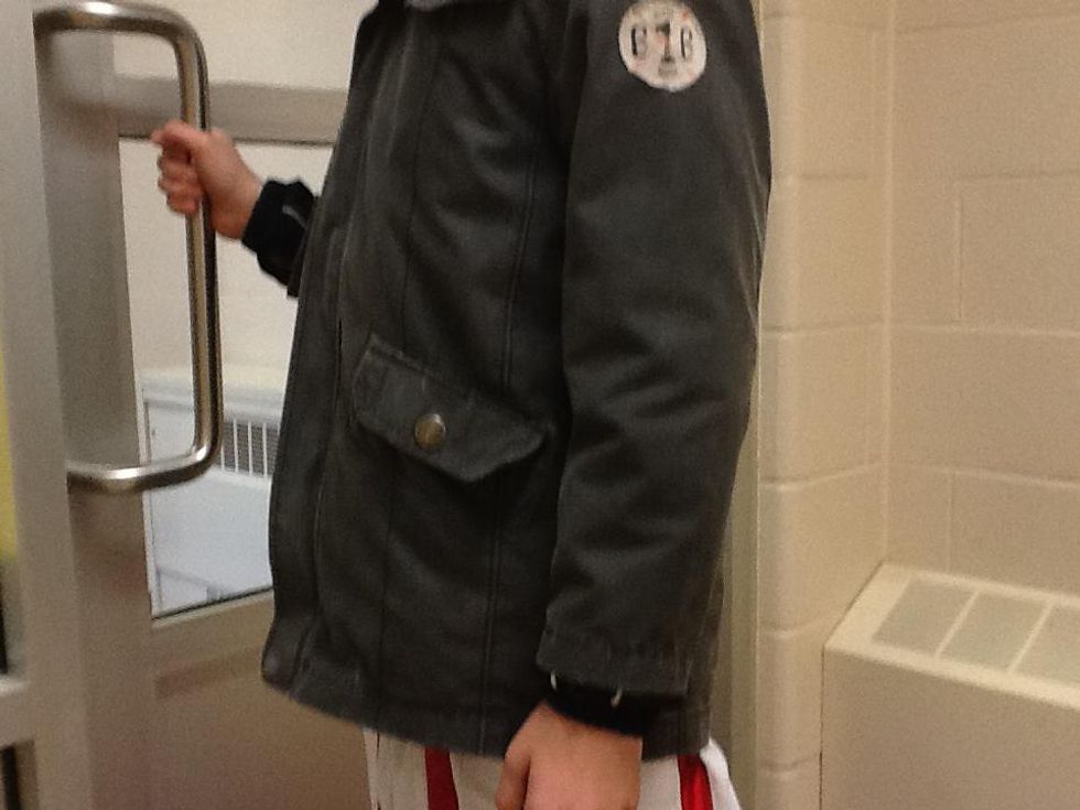 How to put your coat on - B+C Guides