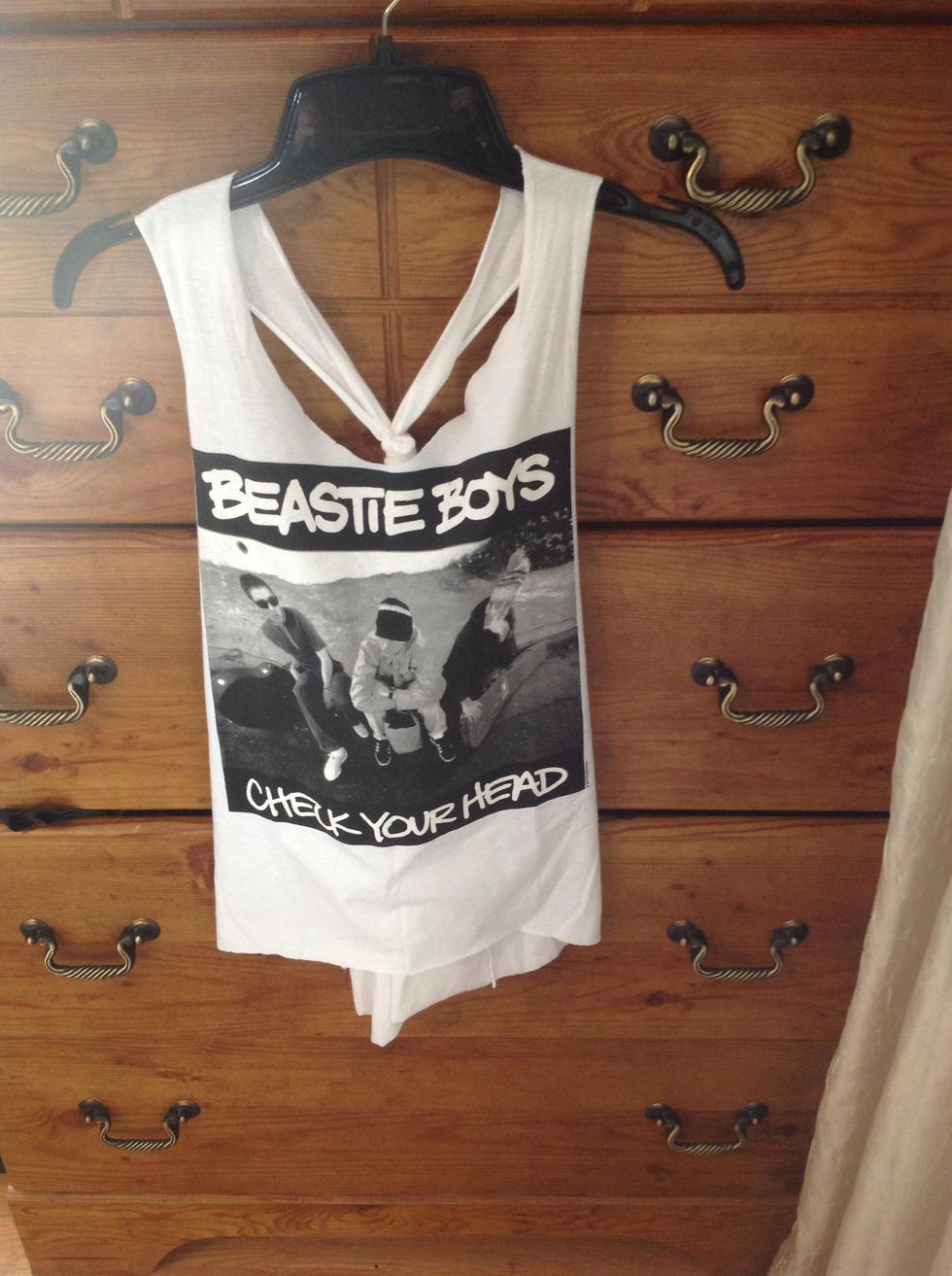How to make a diy oversized tank top - B+C Guides