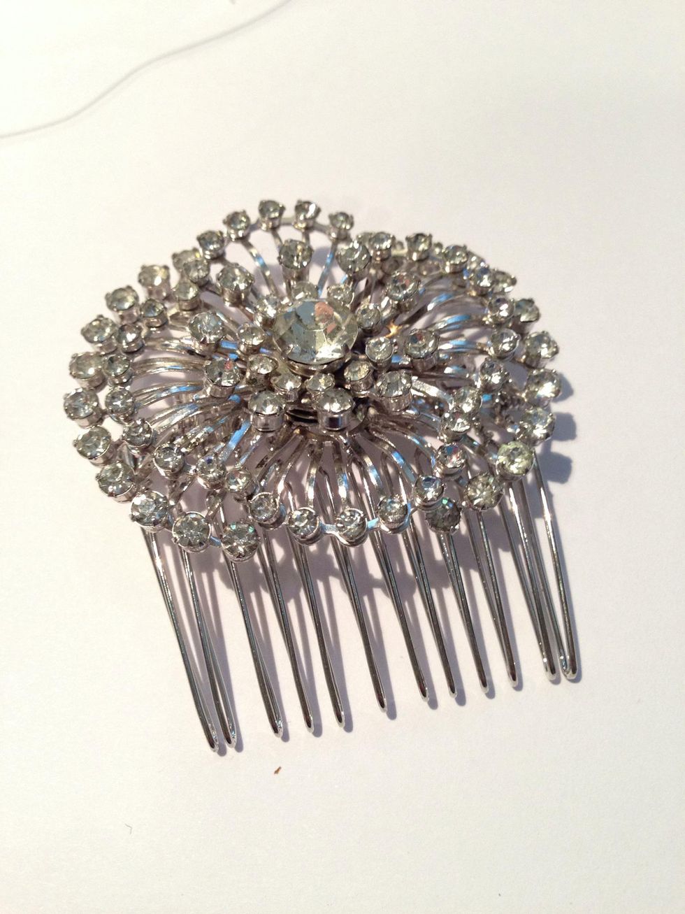 How to create a hair comb from a vintage brooch - B+C Guides