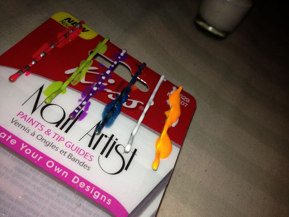 How to make pretty bobby pins - B+C Guides