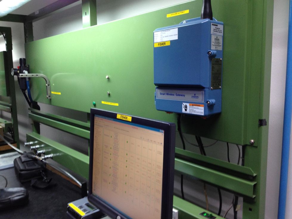 How to commission wirelesshart transmitter with gateway - B+C Guides