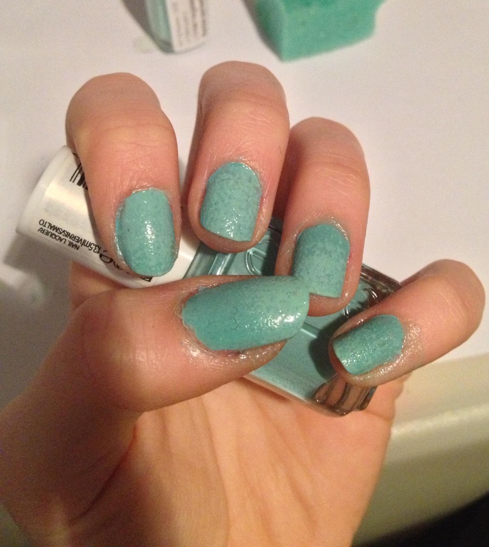 How to create water inspired nails - B+C Guides