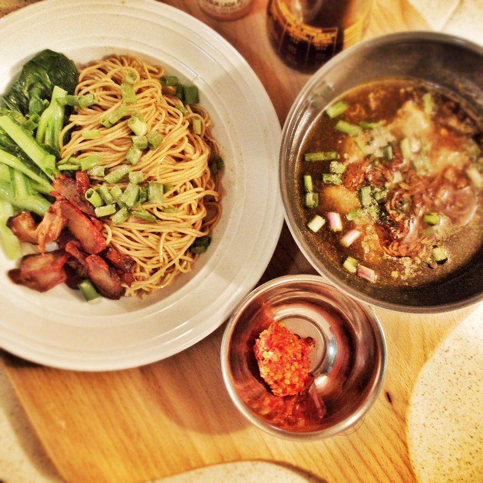 How to make indonesian styled bakmie with bakso soup - B+C Guides